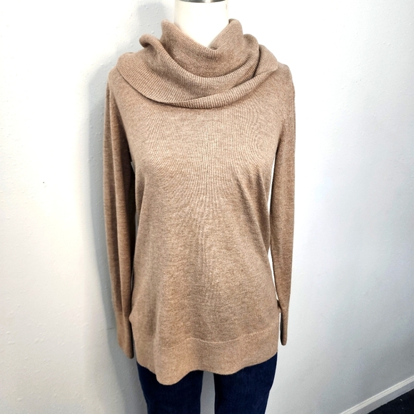 LOFT | Sweaters | Loft Sweater | Poshmark